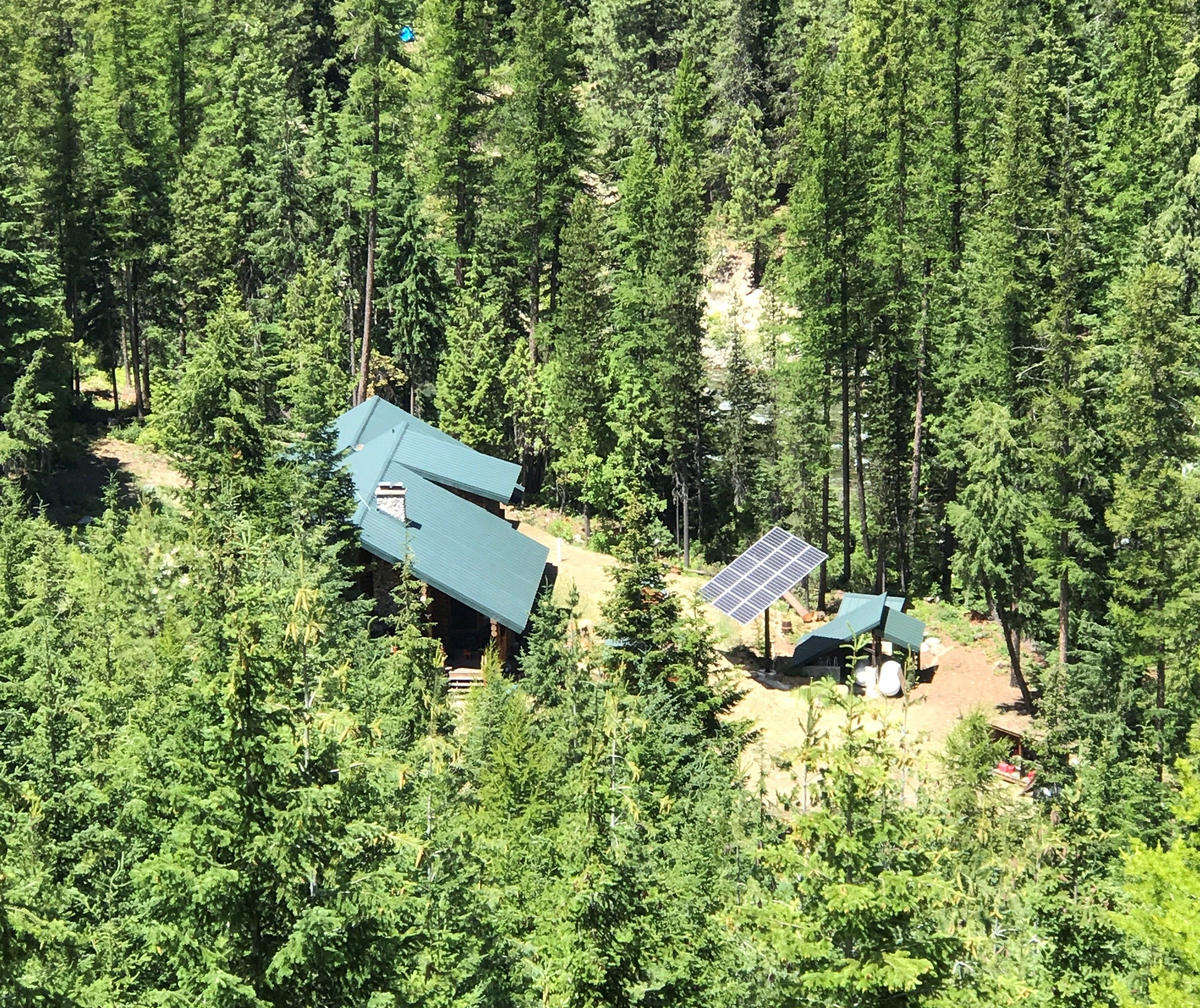 Complete Off Grid Solar System Basics | Living Off The Grid